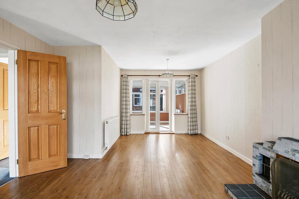 Oak Tree Drive, Sydney, Crewe – CW Estate Agents